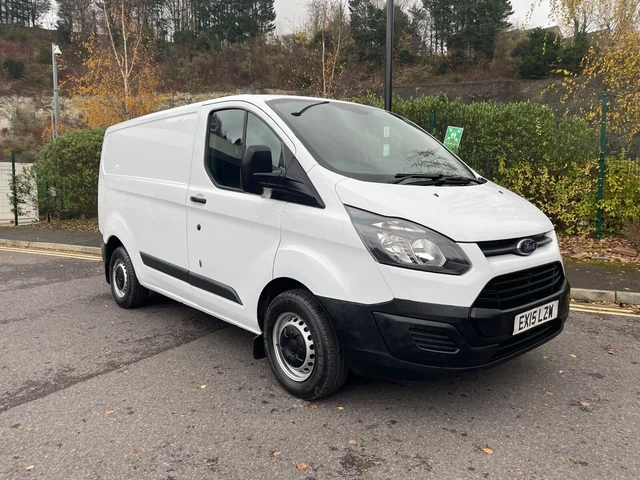 2015 FORD TRANSIT Custom Van Swb Eco-Tec 270 2.2 Tdci 100Ps 124K No Vat ...