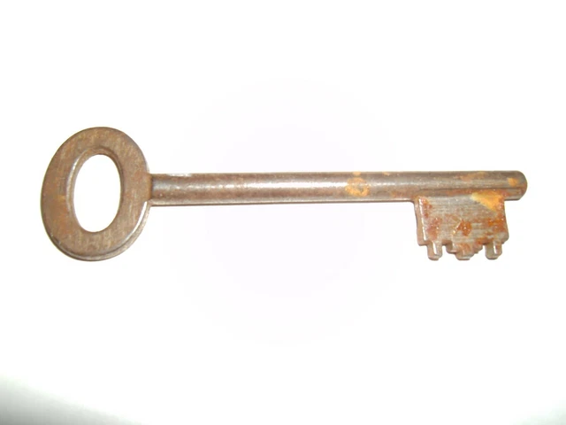 GROSSER ANTIKER BARTSCHLÜSSEL Eisenschlüssel Haustür Tor alt u. schön EUR 5,00 - PicClick DE