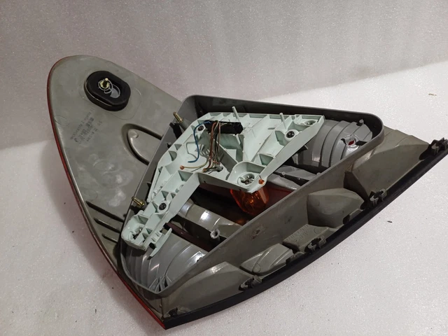 3* MERCEDES-BENZ W211 E-Klasse Bremslicht Heckleuchte Links A2118200364 ...