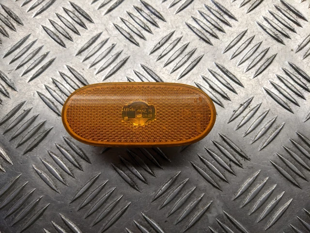 B483 MERCEDES-BENZ CLIGNOTANT Feu A9068201456 EUR 38,01 - PicClick FR