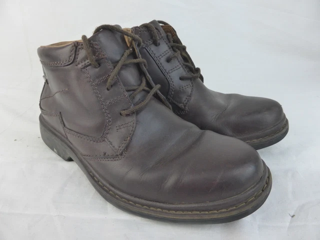 CLARKS GORETEX BROWN Leather Chukka Boots Shoes Work Office Mens Size 8 ...