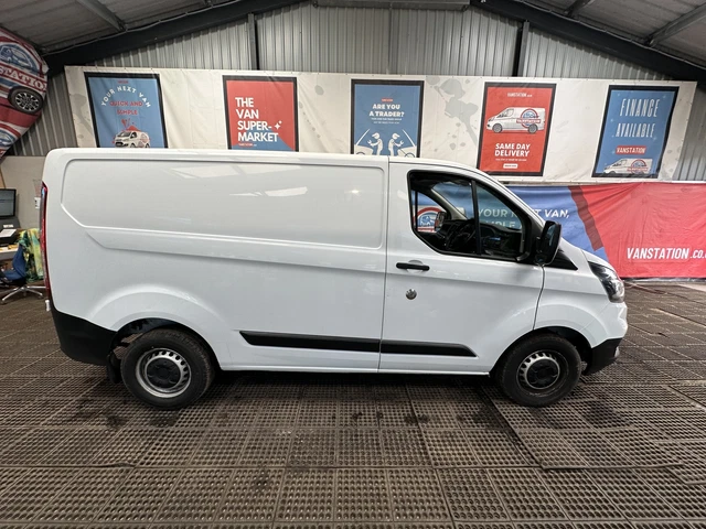2019 FORD TRANSIT Custom 300 Base 2L TDCI SWB Euro 6 ULEZ Compliant ...