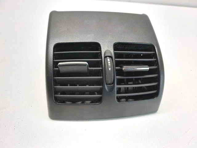 MERCEDES-BENZ C CLASS W204 Air Vent Centre Console Rear A2048300354 ...