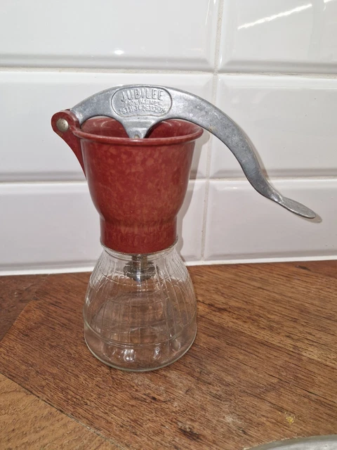 VINTAGE JUBILEE BAKELITE Glass Cream Maker 1950's Retro Mottled red ...