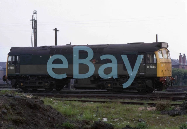 35MM RAILWAY SLIDE of Class 25 D7514 @ Bolton Copyright to Buyer £6.99 ...