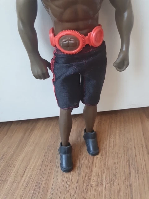 HASBRO ACTION MAN 1996 Krunch Boxed Figure Marvel Comics Missing Gloves ...