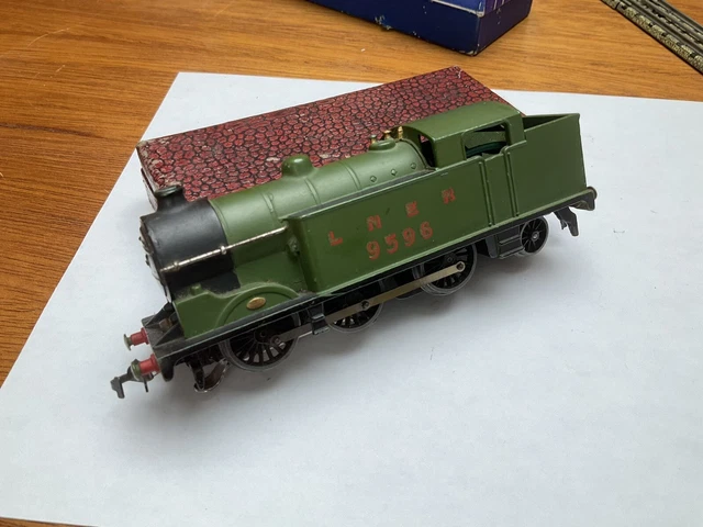 HORNBY DUBLO 3 Rail Tank Engine '9596' LNER £30.00 - PicClick UK