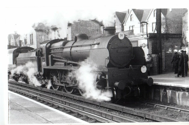 RAIL PHOTO SR SECR 260 31895 Gillingham station Kent chatham rainham £2 ...
