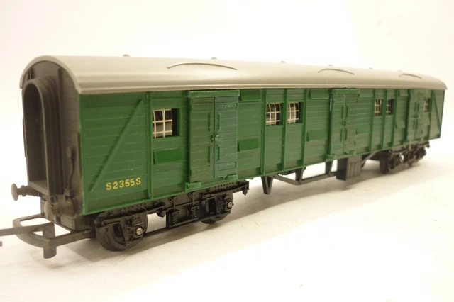 TRI-ANG 00 GAUGE BR LUGGAGE UTILITY VAN - GREEN- R226, w £9.99 ...