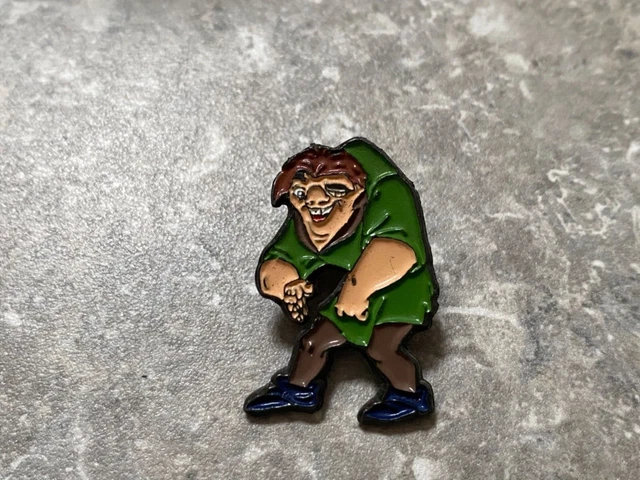 DISNEY HUNCHBACK OF Notre Dame Pin Badges Gargoyles Quasimodo Plastic £ ...