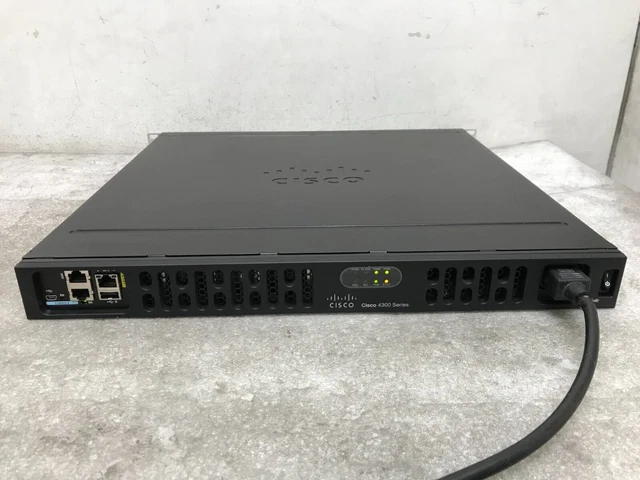 CISCO 4300 SERIES ISR4331 Integrated Services Router ISR4331/K9 V04 2 ...