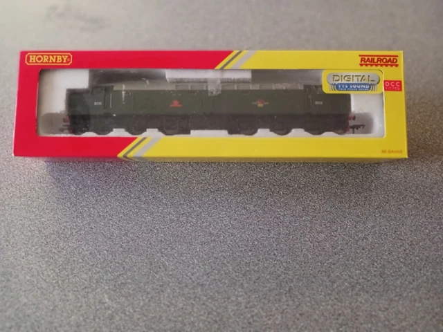 HORNBY R3286TTS BR Class 40 Locomotive 'Empress of Canada' D232 OO ...