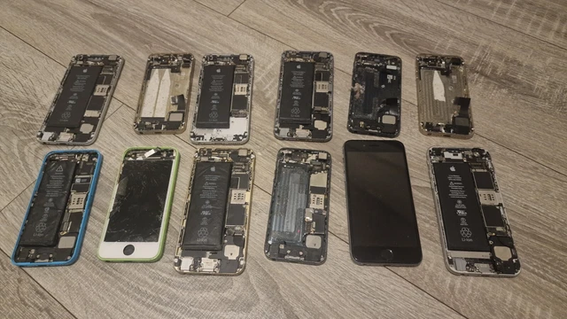 JOB LOT APPLE Iphones 5c, 5s, 5e, 6, 6s Etc *Spares/Repairs £30.00 ...