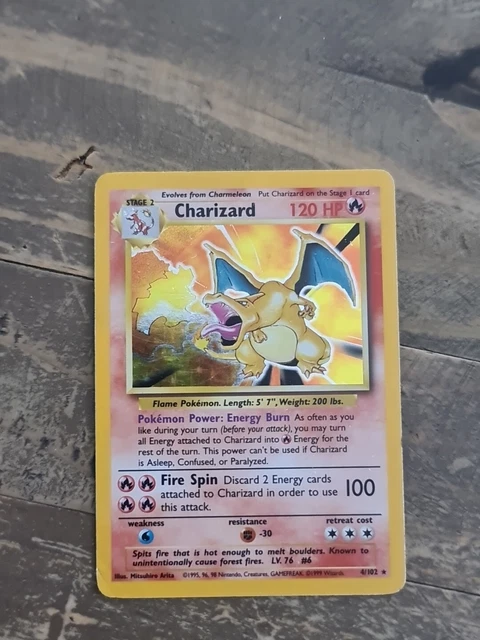CHARIZARD 4/102 BASE Set Holo Rare WOTC TCG Pokemon Card 1999 HP ...