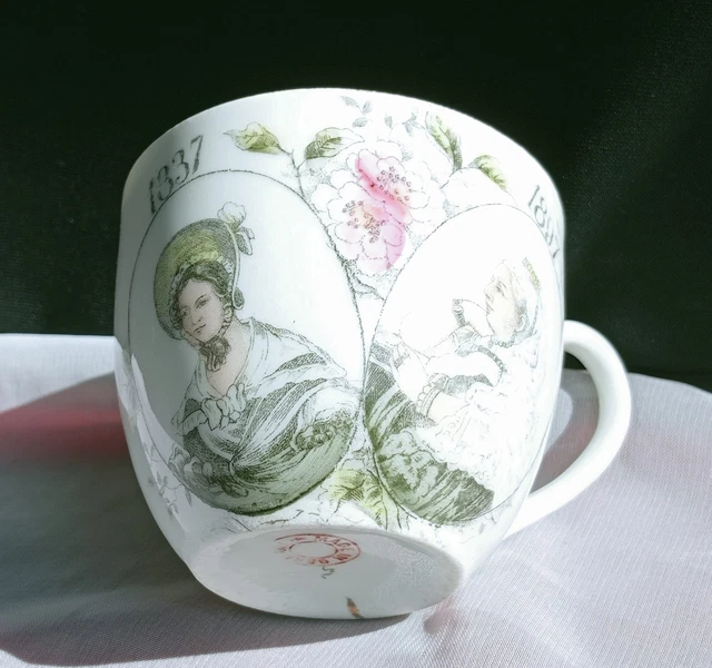 YOUNG QUEEN VICTORIA with Bonnet Diamond Jubilee 1897 Commemorative Cup ...