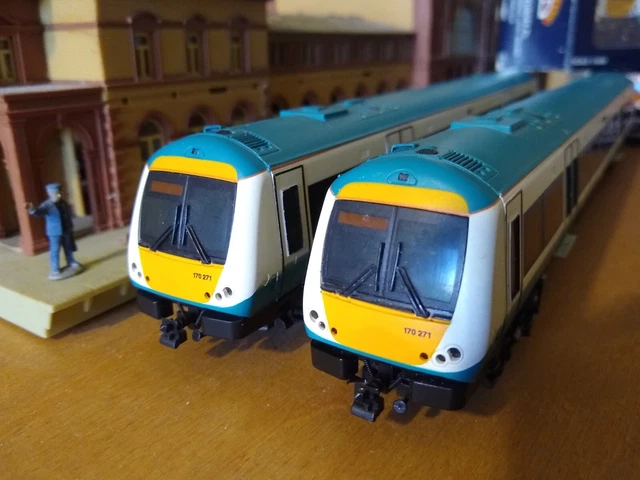 00 GAUGE CLASS 170 bachmann dmu anglia double box set £104.72 - PicClick UK