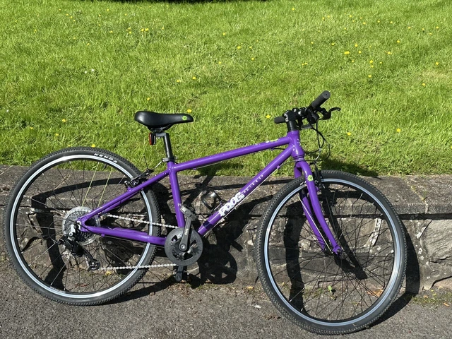 FROG 69 HYBRID kids bike, purple, unisex, 26" Wheels, Excellent ...