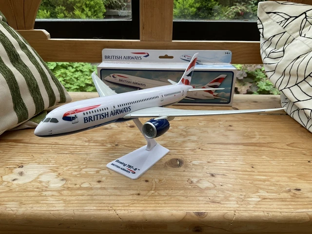 BRITISH AIRWAYS BOEING 787-8 Premier Push Fit Model 1:200 Scale -SM787 ...