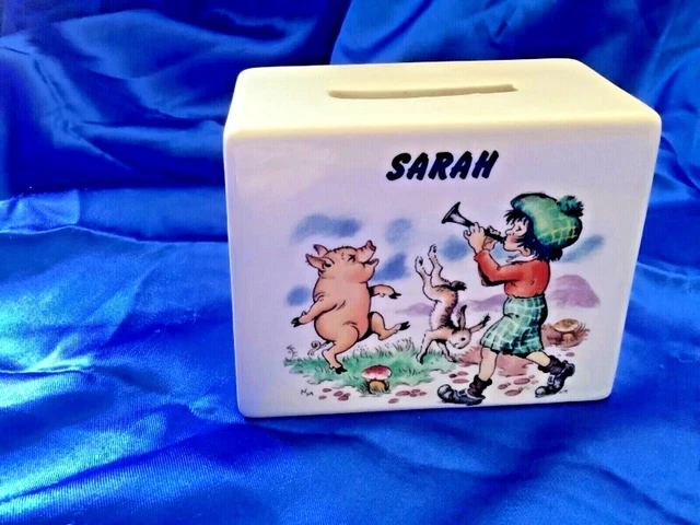 VINTAGE MONEY BOX decorated with cartoons for Sarah EUR 4,99 - PicClick IT