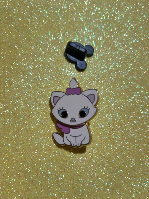 DISNEY PARKS DISNEYLAND Paris Marie Aristocats Bobble Head Pin £10.08 ...