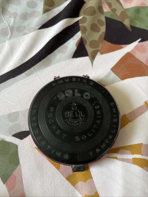 NEW Q-LESS DICE Game with Twelve Dice Letters,The Crossword Solitaire ...