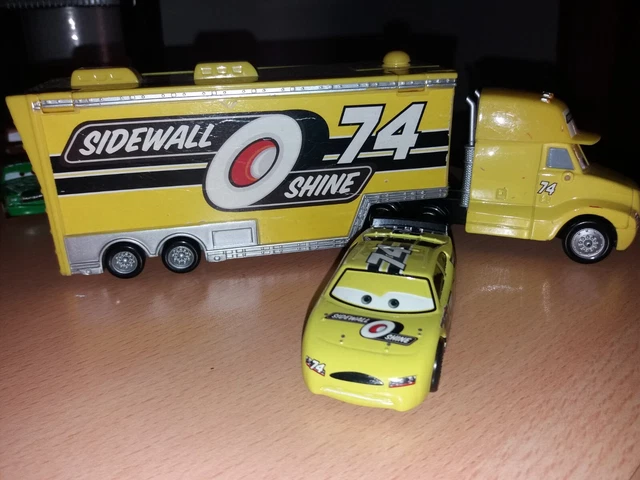 DISNEY PIXAR CARS Hauler Truck Sidewall Shine #74 Mattel 1.55 mit Auto ...