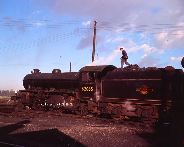 ORIGINAL LARGER RAILWAY TRAIN SLIDE 6192 Steam loco 62065 Class K1 York ...