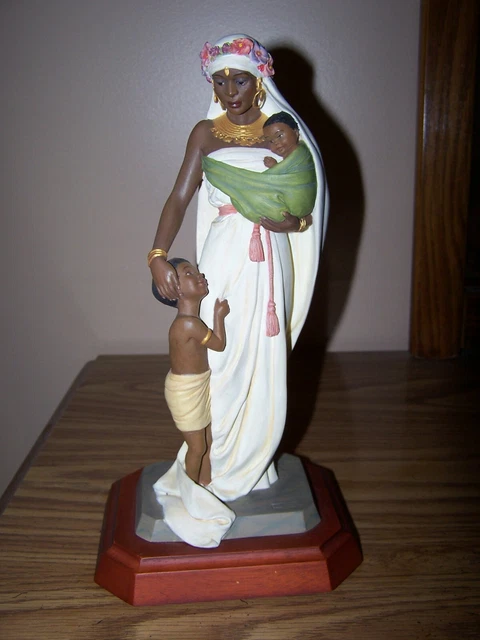 THOMAS BLACKSHEAR EBONY Visions figurine... THE MADONNA EUR 257,98 ...
