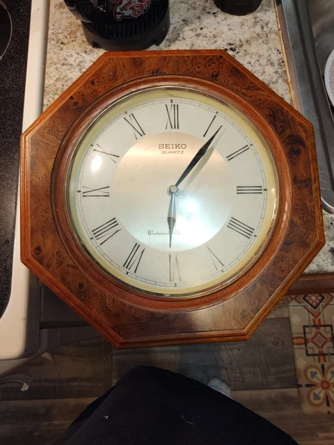 VINTAGE SEIKO QUARTZ Wall Clock Octagon Oak Wood Roman Numerals ...
