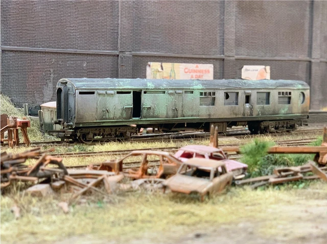 OO GAUGE COACH: LNER Thompson Brake End, heavily weathered. Ref T5C £29 ...