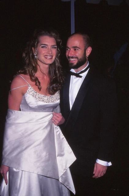 DIA BROOKE SHIELDS und Andre Agassi 1997 KB-format Fotograf P4-16-4-3 ...