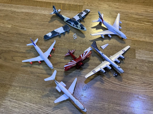 6 DIE-CAST MODEL Aeroplanes. All Unchecked. Some In Parts £20.00 ...