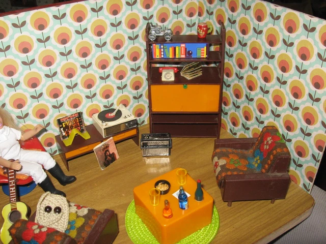 MODELLA FURNITURE 1970S youth room for dolls house, dolls furniture £68 ...
