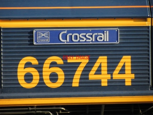 PHOTO CLASS 66 66744 "Crossrail" Nameplate In July 2012 £1.55 - PicClick UK