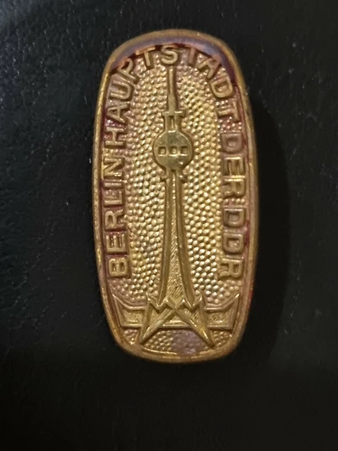 EAST GERMANY BERLIN Hauptstadt der DDR (Capital of GDR) vintage pin ...