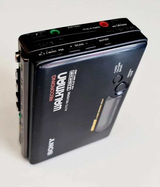 VINTAGE 1990'S SONY WM-GX51 Recording WALKMAN PERSONAL RADIO CASSETTE ...
