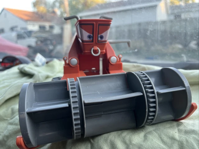 2015 MATTEL DISNEY Pixar Cars Chase & Change Frank the Combine Tractor ...