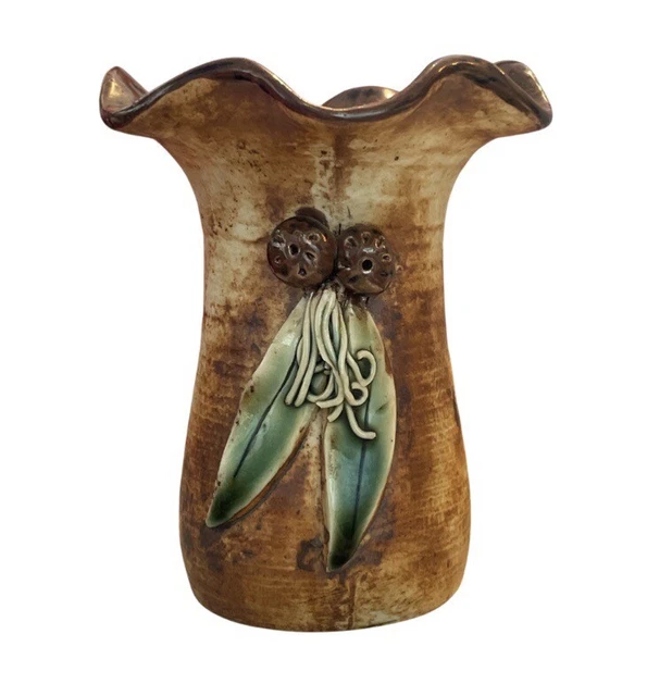 VINTAGE GUM NUT Gum Leaf Pottery Vase With Ruffled Fluted Pinched Rim ...