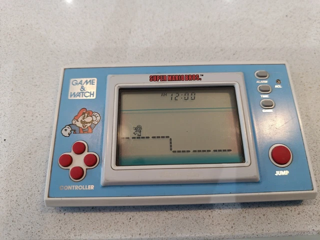 NINTENDO GAME AND Watch Super Mario Bros 1988 LCD Game/Clock Handheld £ ...
