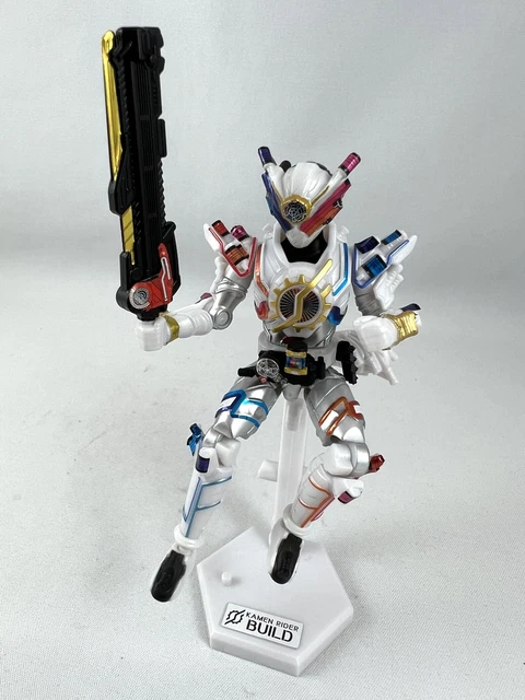 KAMEN RIDER BUILD - So-Do Bandai - Kamen Rider Build Ultimate Forme EUR ...