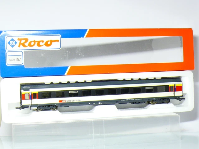 ROCO 44971 AC H0 4-achsiger Reisezugwagen 1.Kl. der SBB/CFF sehr gut in ...