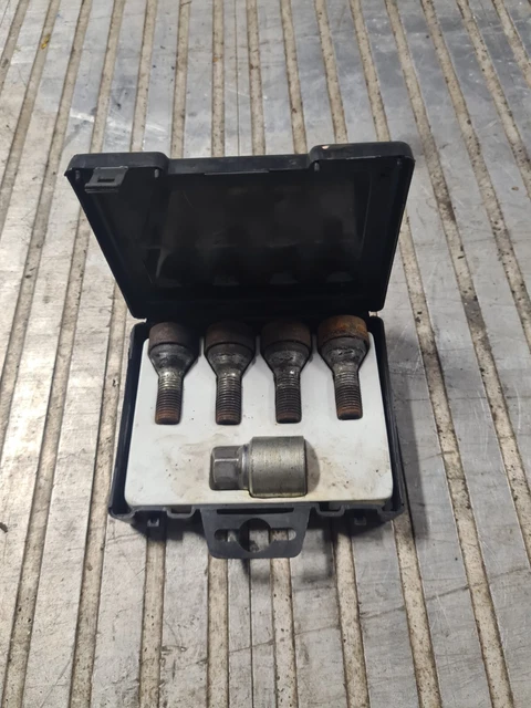 VAUXHALL GENUINE GM Alloy Wheel Locking Nut Set Complete In Storage Box ...