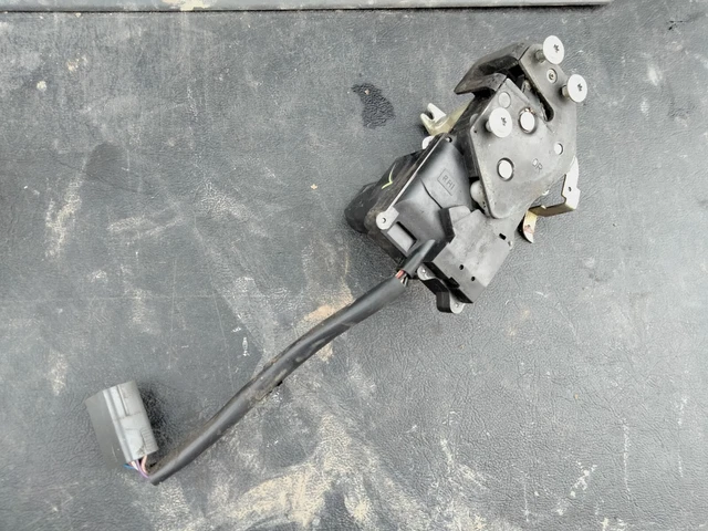 RANGE ROVER P38 Drivers Front Door Lock Latch Mechanism Osf Thor £125. ...