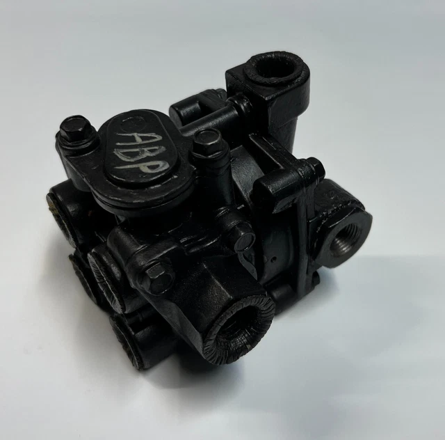 KN26000X GENUINE HALDEX Trailer Spring Brake Valve OEM - New EUR 110,77 ...