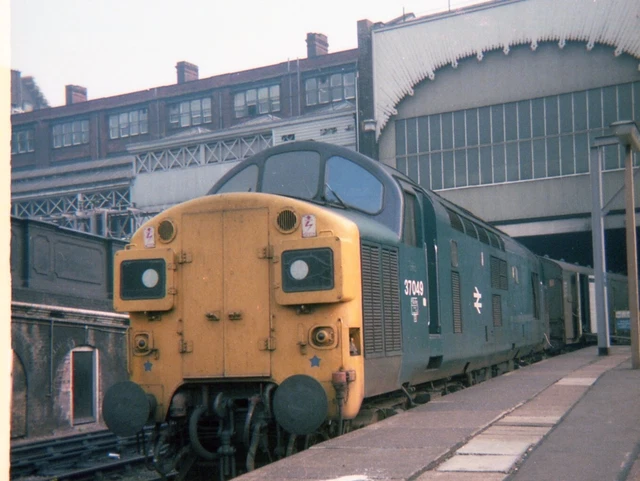 ORIGINAL railway negative class 37/049 Liverpool street 1978 £6.00 ... ORIGINAL railway negative class 37/049 Liverpool street 1978 £6.00 ...