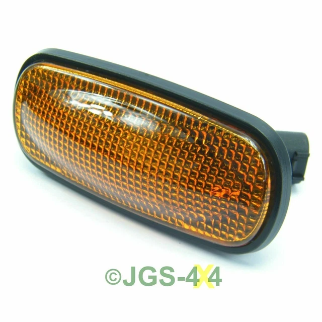 LAND ROVER DISCOVERY 2 Side Indicator Amber Repeater Lamp - XGB000030 £ ...