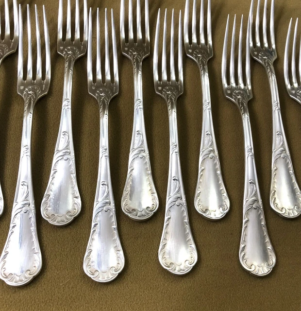 12 FOURCHETTE ENTREMET CHRISTOFLE modèle CHRYSANTHEME métal argenté ...
