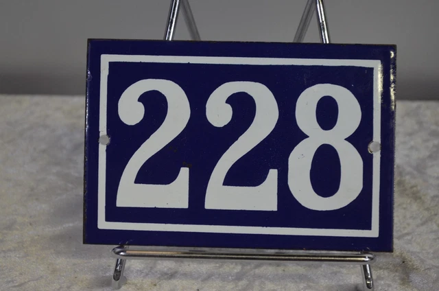 ANCIENNE PLAQUE TÔLE Émaillée Bombée Rue Numéro De Maison N° 228 EUR 18,00 - PicClick FR