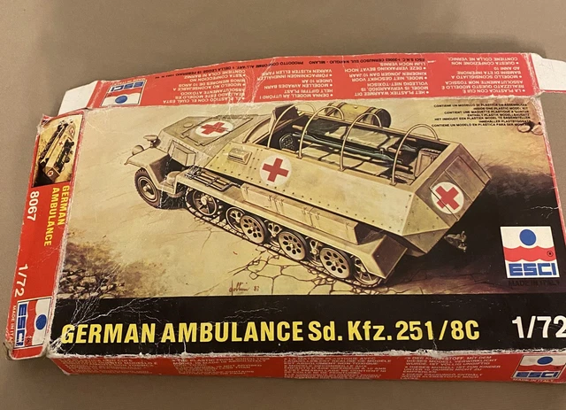 ESCI #8067 “GERMAN Ambulance Sd.Kfz.251/8C” 1/72 Scale Model Kit £16.13 ...
