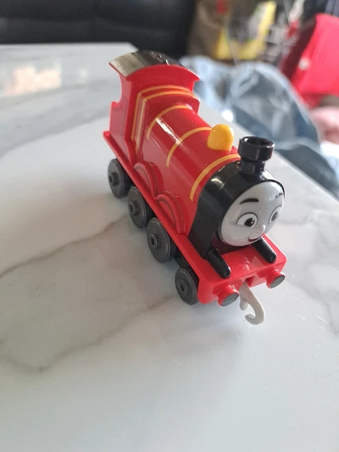 THOMAS AND FRIENDS Trackmaster Push Along James Mattel 2021 £3.32 ...
